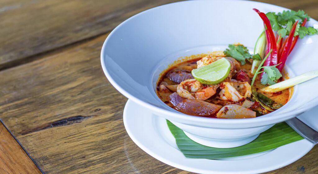 Tom Yam recipe - making the famous Thai soup at home - Champ-SeaFood
